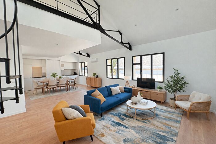 Appartement à vendre - Amboise, Centre-ville - 4 pièces - 2 chambres