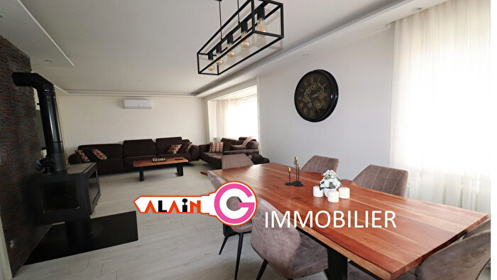 Maison à vendre - Wittelsheim - 4 pièces - 4 chambres