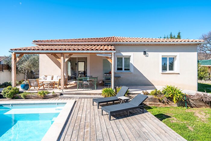 Maisons à vendre et appartements à louer - 1