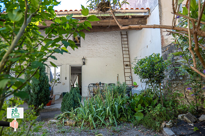 Chaillé-les-Marais - Maison 4 pièces à vendre