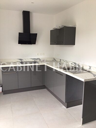 Appartement à louer - Le Tampon, Centre-ville - 3 pièces - 2 chambres