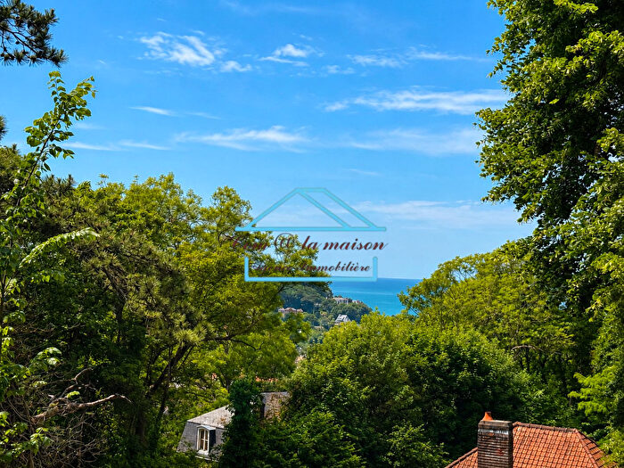 Maison 7 pièces à vendre à Étretat