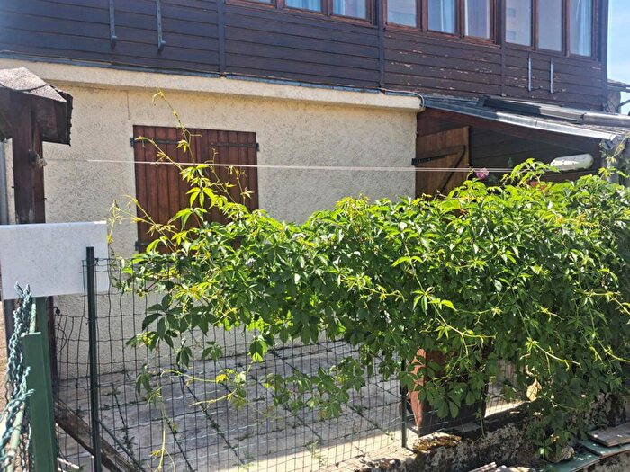 Maison 5 pièces à vendre à Quérigut
