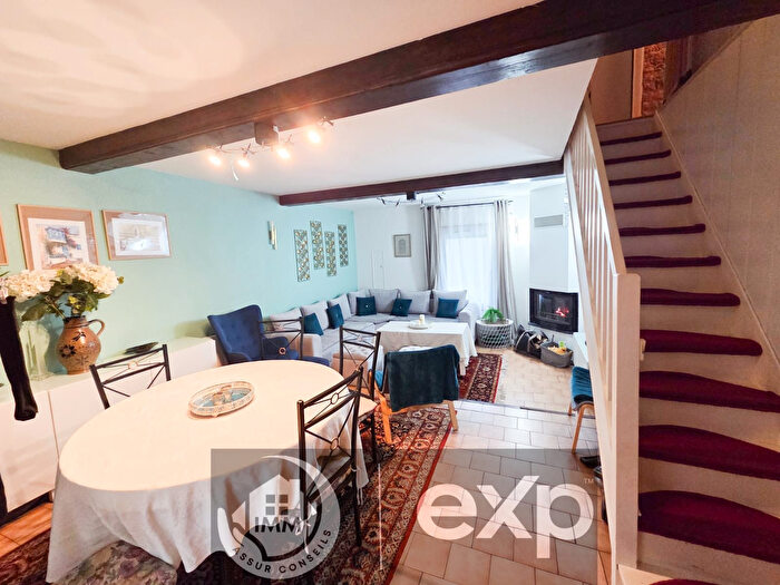 Maison à vendre - Jons - 5 pièces - 3 chambres