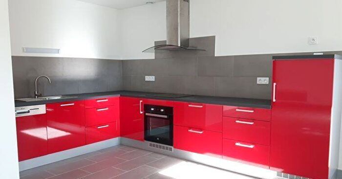 Saint-Ciers-sur-Gironde : Maison 3 pièces à louer
