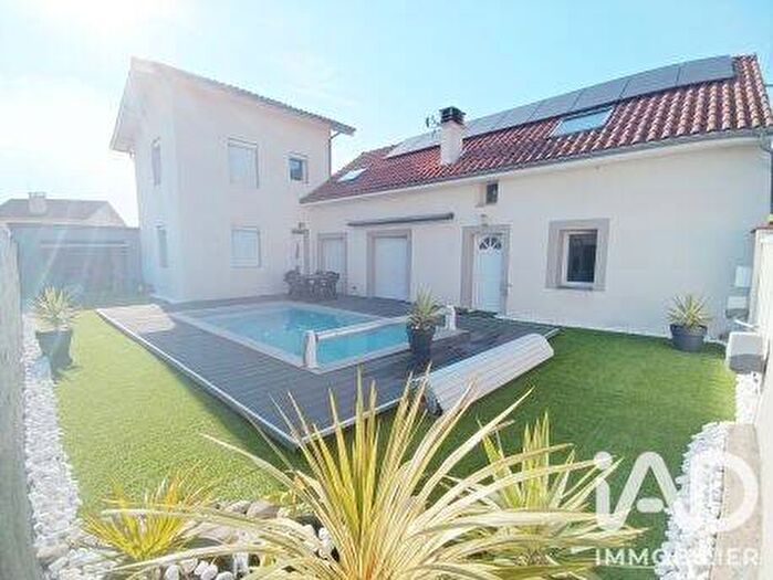 Centre-Marcadieu-Marne, Tarbes - Maison 9 pièces à louer