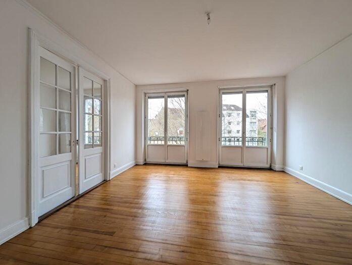 Appartement 4 pièces à Mulhouse, Centre historique, à louer