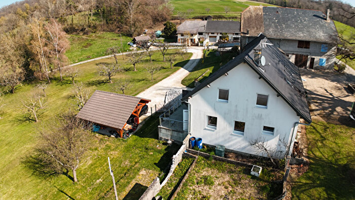 Maison à vendre - Vallières - 3 pièces - 2 chambres