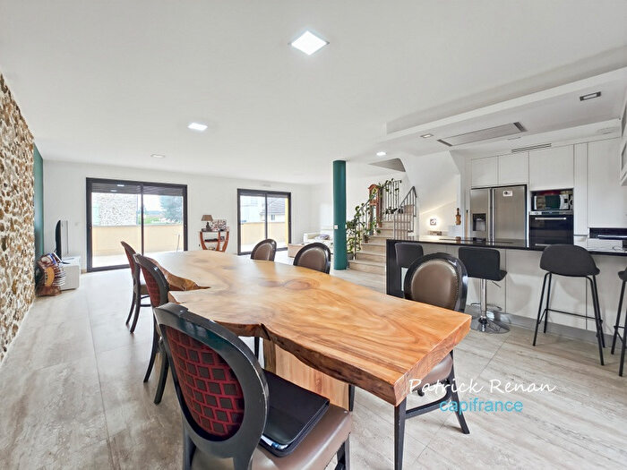 Maison à vendre - Jouars-Pontchartrain - 6 pièces - 4 chambres