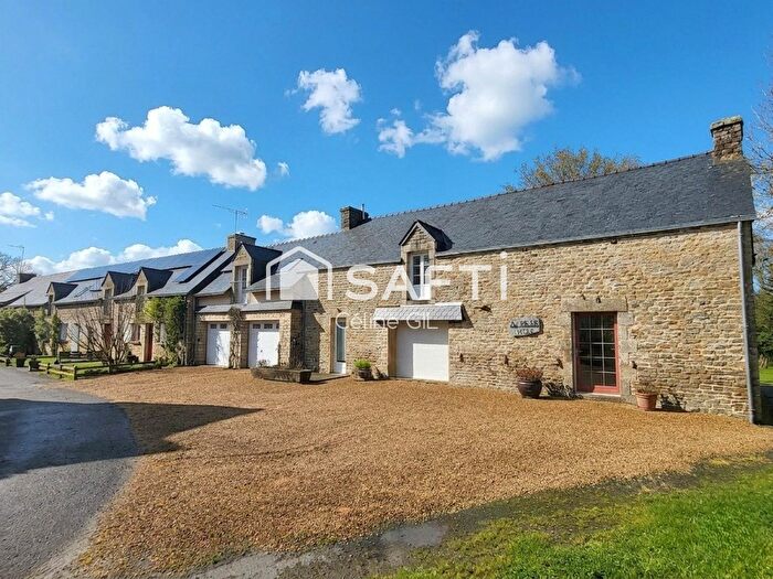 Maison à vendre - Lantillac - 13 pièces - 8 chambres