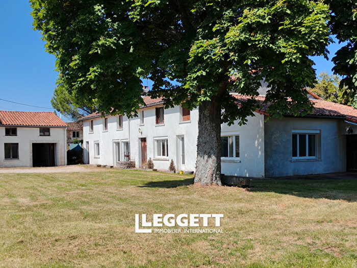 Maison à vendre - La Faye - 6 pièces - 4 chambres