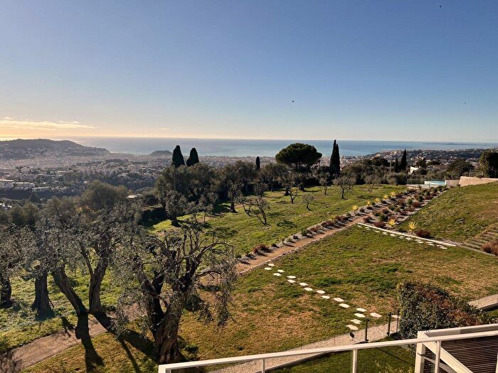 Appartement à louer - Gairaut, Nice - 5 pièces - 4 chambres