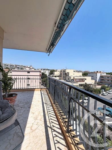 Cagnes-sur-Mer, Les Bréguières - Appartement 3 pièces à vendre