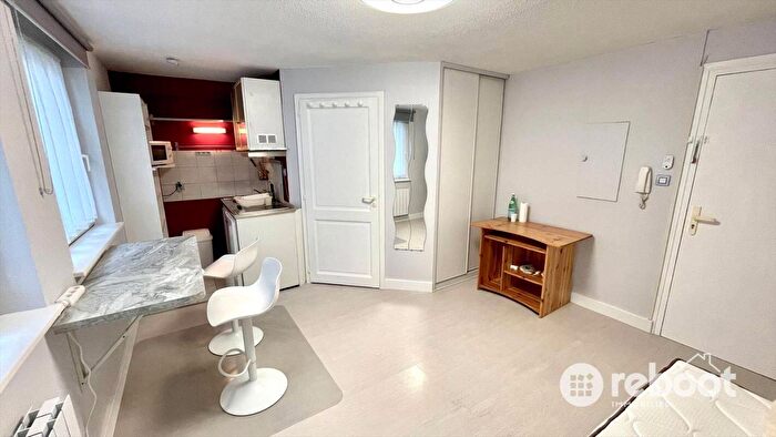 Appartement 1 pièce à Gare Centre, Strasbourg, à louer