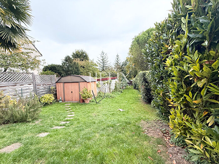Maison à vendre - Chatou, Est - 5 pièces - 3 chambres