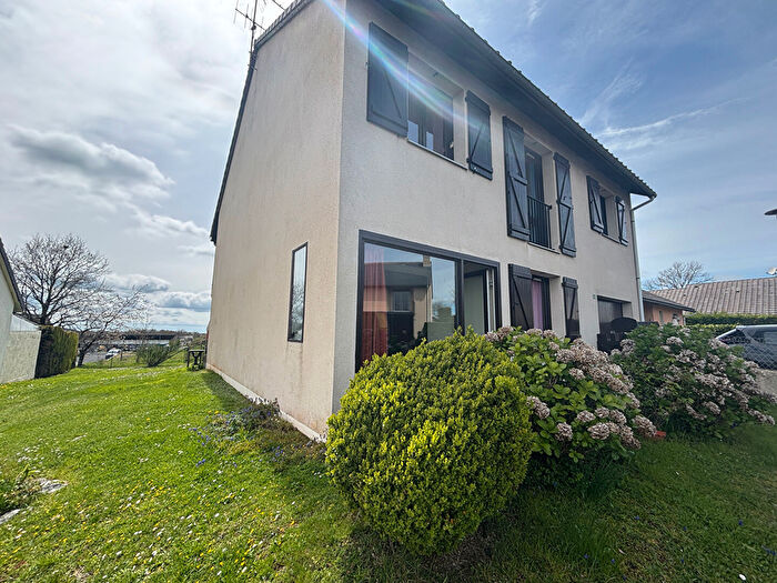 Maison à vendre - Taussac - 6 pièces - 4 chambres