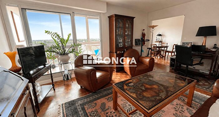 Appartement 4 pièces à Saint-Herblain, Est, à vendre