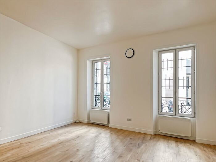 Asnières-sur-Seine : Appartement 1 pièce à vendre