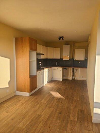 Appartement à louer - Antoigne, Châtellerault - 4 pièces - 3 chambres