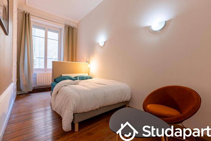 Appartement 1 pièce à louer à Hyper Centre-Vieille Ville, Saint-Étienne