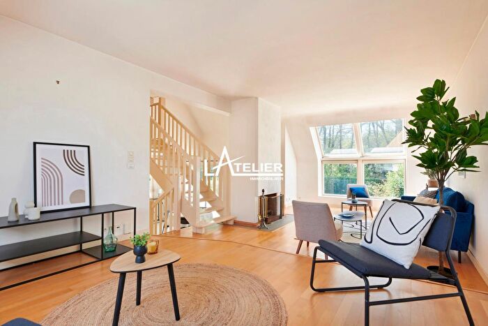 Maison à vendre - Sautron - 6 pièces - 4 chambres