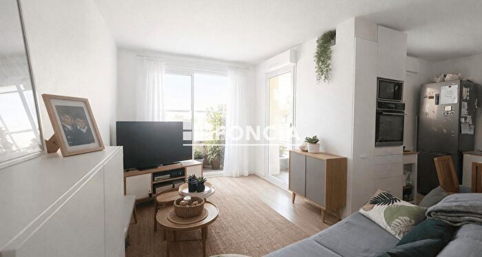 Appartement à vendre - Montreuil-Juigné - 2 pièces - 1 chambre