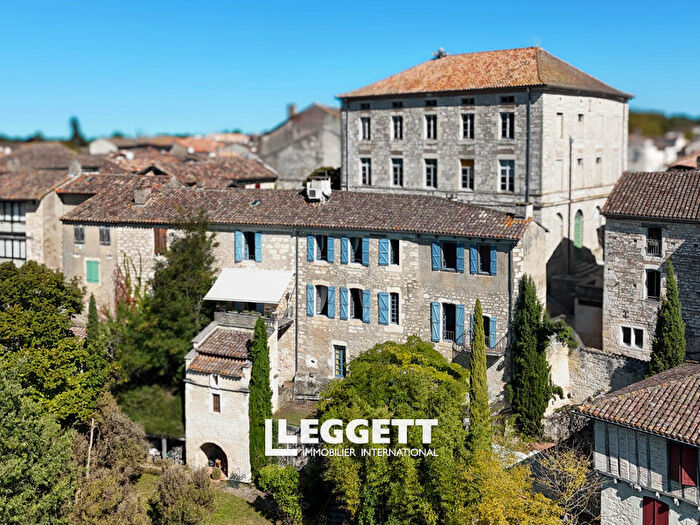 Maison à vendre - Montpezat-de-Quercy - 10 pièces - 4 chambres