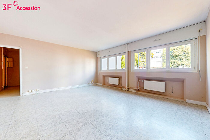 Meaux, Beauval Colbert : Appartement 2 pièces à vendre