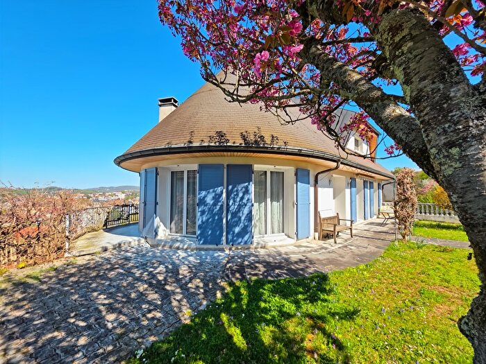 Maison 7 pièces à Lons-le-Saunier, Route de Marconay, à vendre