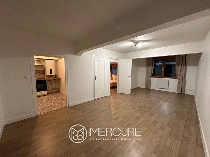 Maisons à vendre et appartements à louer - 3