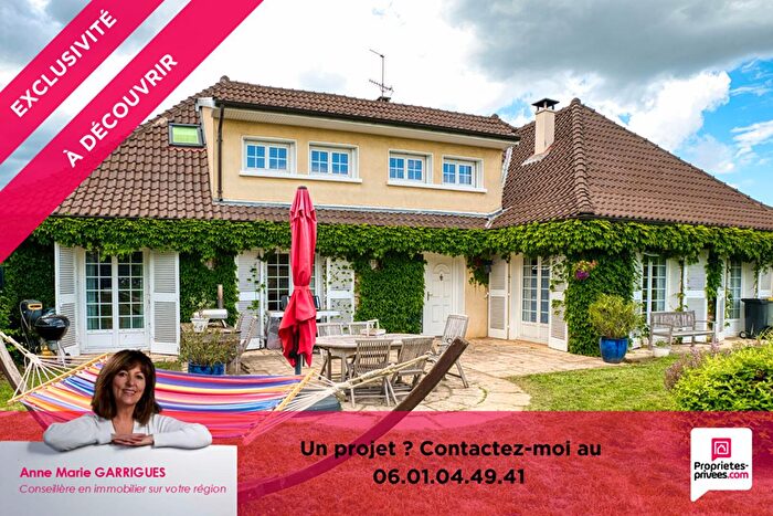 Communay - Maison 8 pièces à vendre