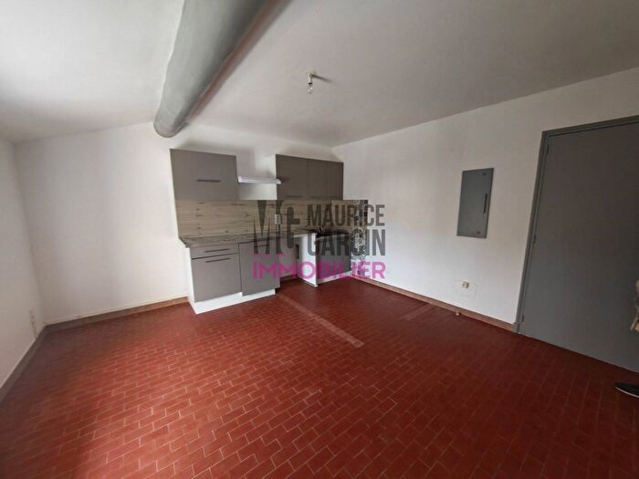 Appartement à louer - Entraigues-sur-la-Sorgue - 1 pièce