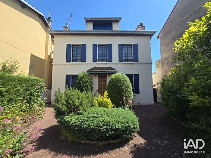 Maison 4 pièces à vendre - Ambérieu-en-Bugey, Gare