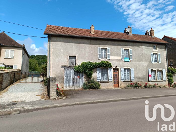 Maison à vendre - La Rochepot - 6 pièces - 3 chambres