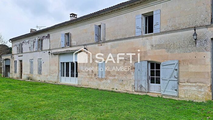 Saint-Léger - Maison 8 pièces à vendre