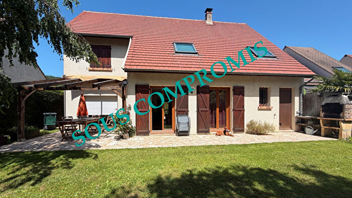 Maison 7 pièces à vendre à Chevreuse