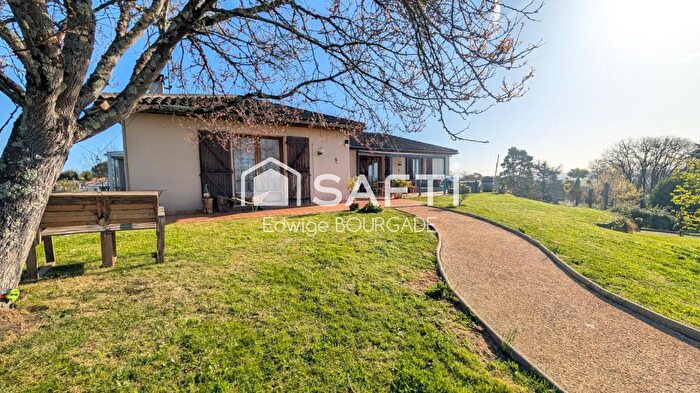 Maison à vendre - Condezaygues - 8 pièces - 5 chambres