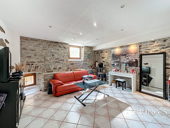 Appartement à louer - Ribeauvillé - 2 pièces - 1 chambre