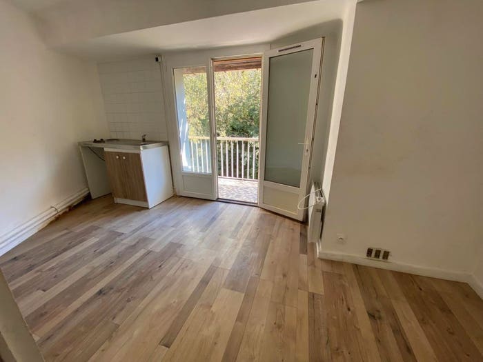 Appartement 1 pièce à vendre - Nîmes, Saint-Césaire