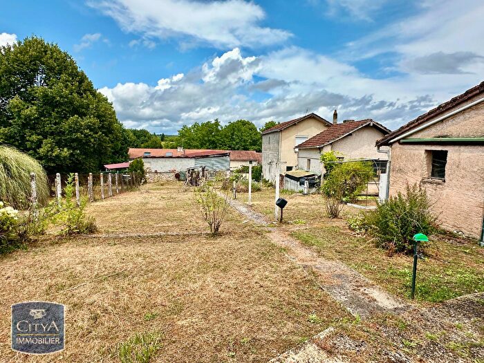 Maison à vendre - Négrondes - 8 pièces - 4 chambres