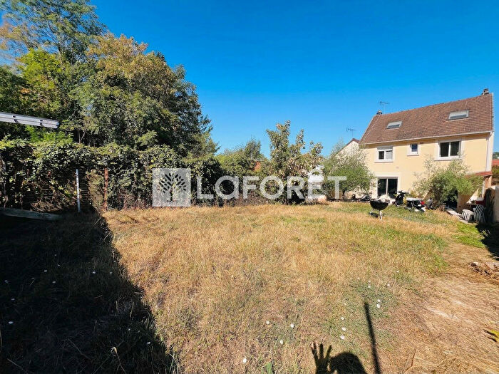 Maison 7 pièces à Saint-Ouen-l'Aumône, Maubuisson, à vendre