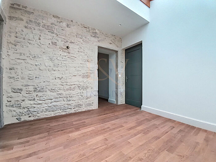 Appartement à vendre - Mâcon, Centre-ville - 4 pièces - 3 chambres