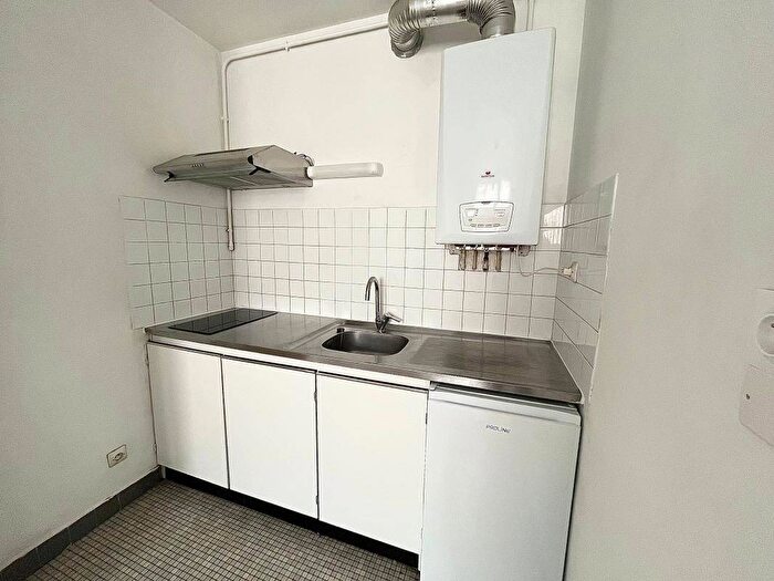 Appartement à louer - Le Mas bouyol, Limoges - 1 pièce