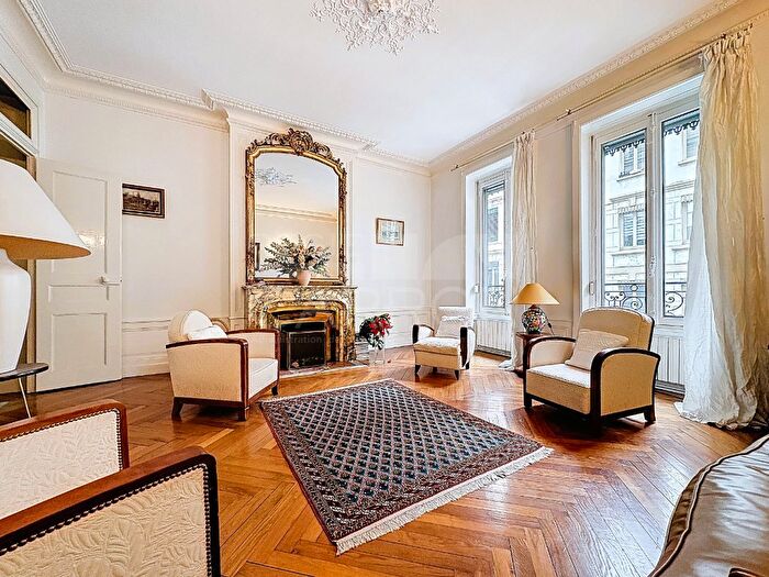 Appartement à vendre - Lyon e , Tête dOr, Vitton - 5 pièces - 4 chambres