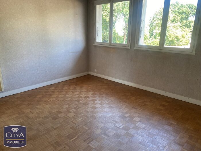 Appartement 3 pièces à Laval, Hilard, à vendre