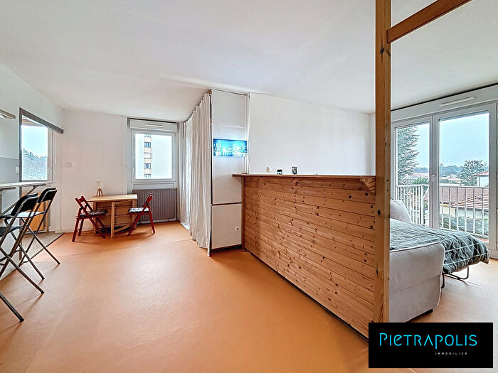 Appartement à vendre - Bron, Les Essarts - 1 pièce