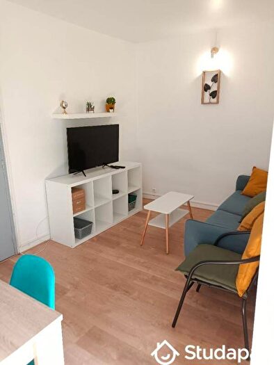 Verlaine-Routes, La Courneuve - Appartement 1 pièce à louer