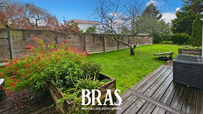 Maison à louer - Brains - 4 pièces - 3 chambres