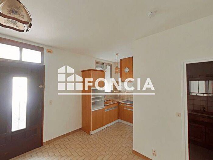 Beaucaire, Nîmes - Appartement 2 pièces à louer