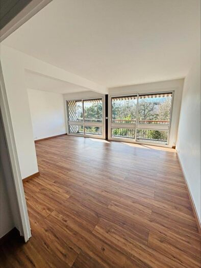 Appartement à louer - Carrières-sur-Seine, Fermettes, Amandiers, Colombier - 3 pièces - 2 chambres